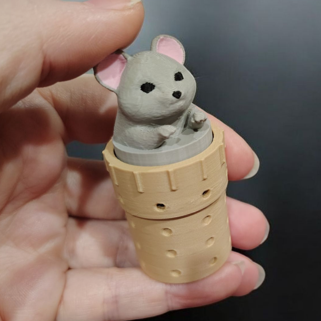 Rat in a Barn Hunt Tube Fidget Toy – Squeaky Egg Shop